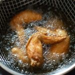 ラバーゼの揚げ鍋は揚げ物初心者にもおすすめ！愛用レポート - 北欧、暮らしの道具店