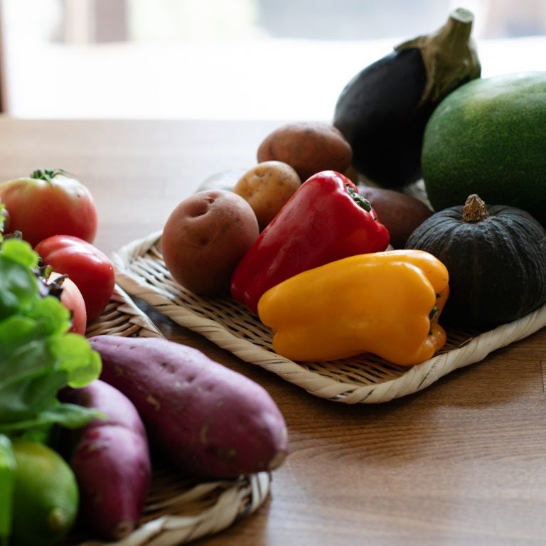 野菜嫌いの子どももパクパク食べる、まるごと野菜のおやつ「ZENB」って？ - 北欧、暮らしの道具店